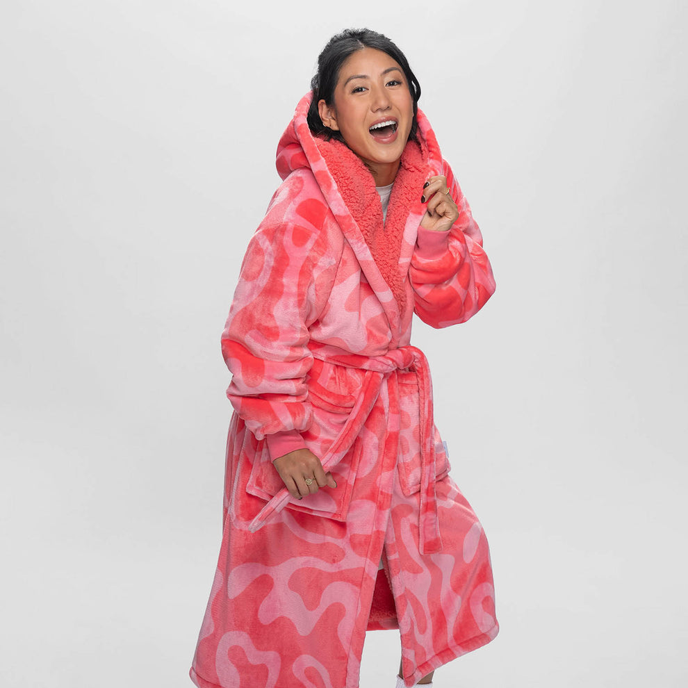 Pink Swirl Sherpa Dressing Gown – The Oodie