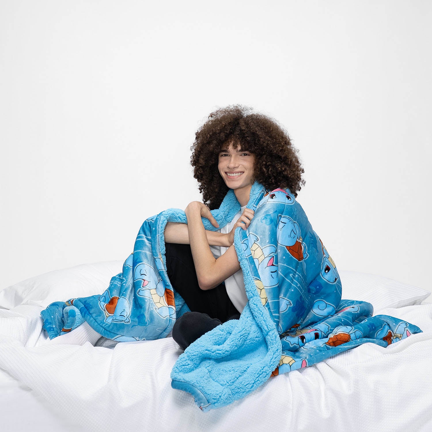 Pokémon Squirtle Sherpa Blanket Licensed – The Oodie